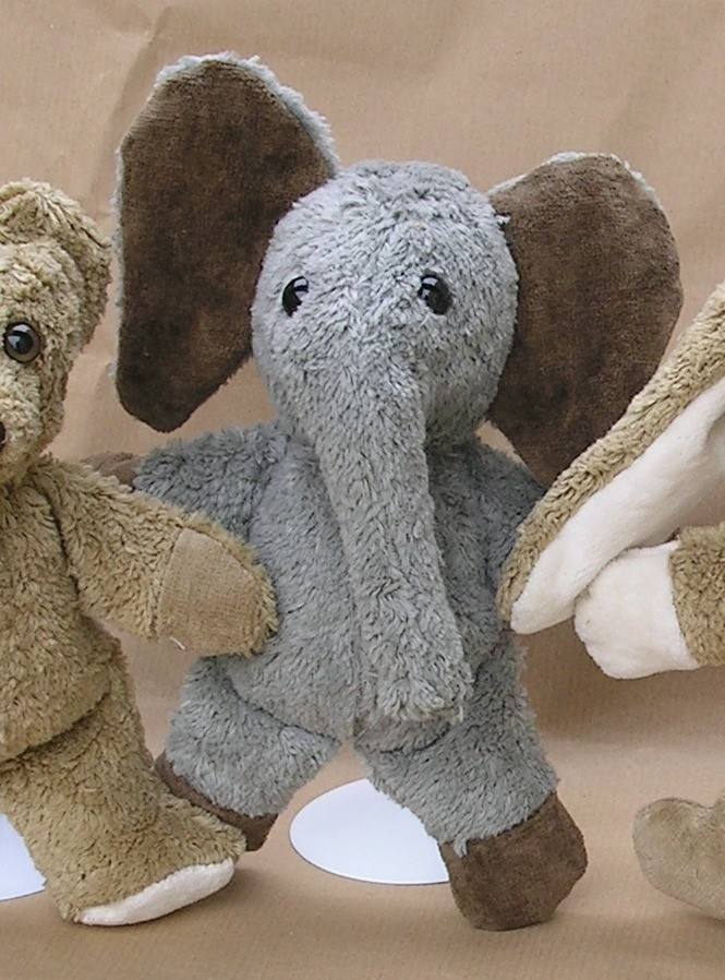 ∗∗∗∗∗ Kallisto Elefant, mit Spieluhr 3445S spielgezeug